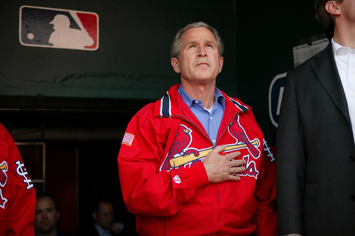 George W. Bush back for World Series first pitch | Light Wave